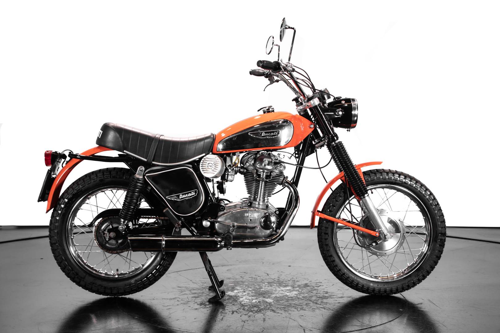 Ducati Scrambler 350 Del 1971 | Reviewmotors.co