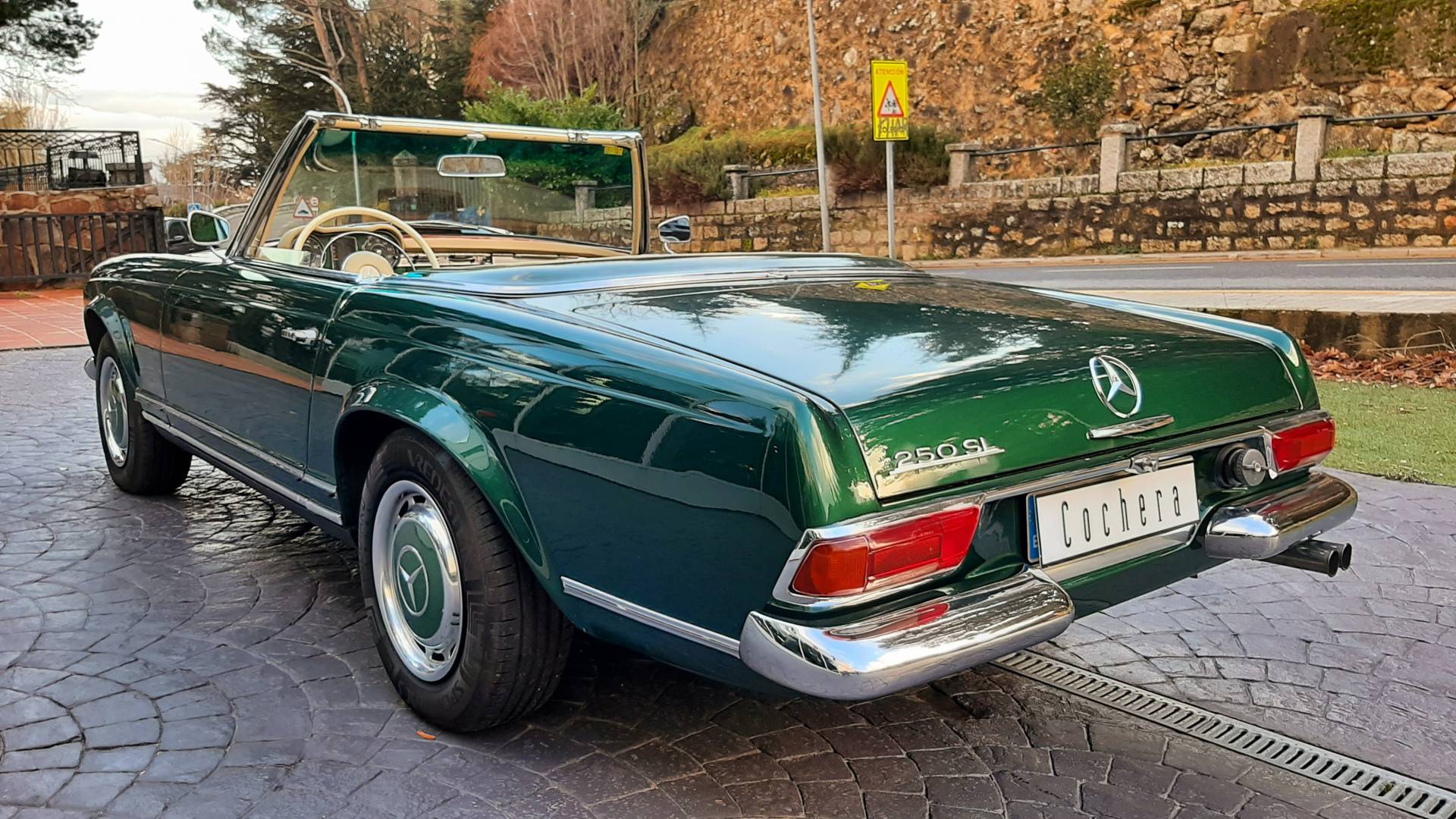 Mercedes-Benz SL-Klasse Oldtimer kaufen - Classic Trader
