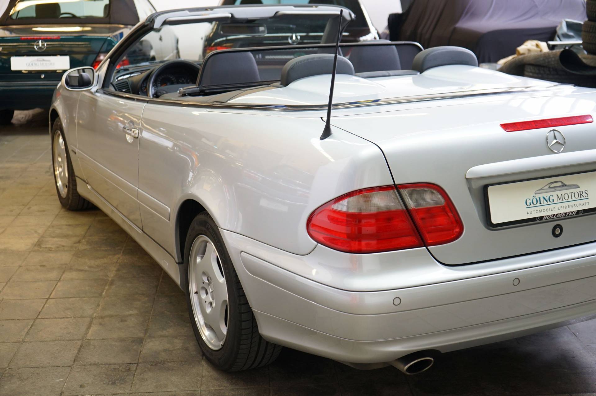 For Sale: Mercedes-Benz CLK 230 Kompressor (2001) offered for AUD 21,088
