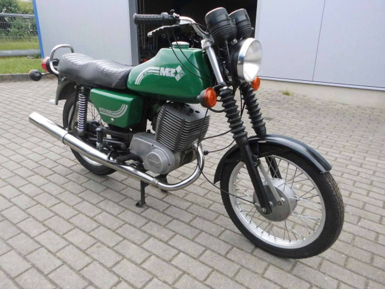 For Sale: MZ ETZ 250 (1982) offered for AUD 5,647