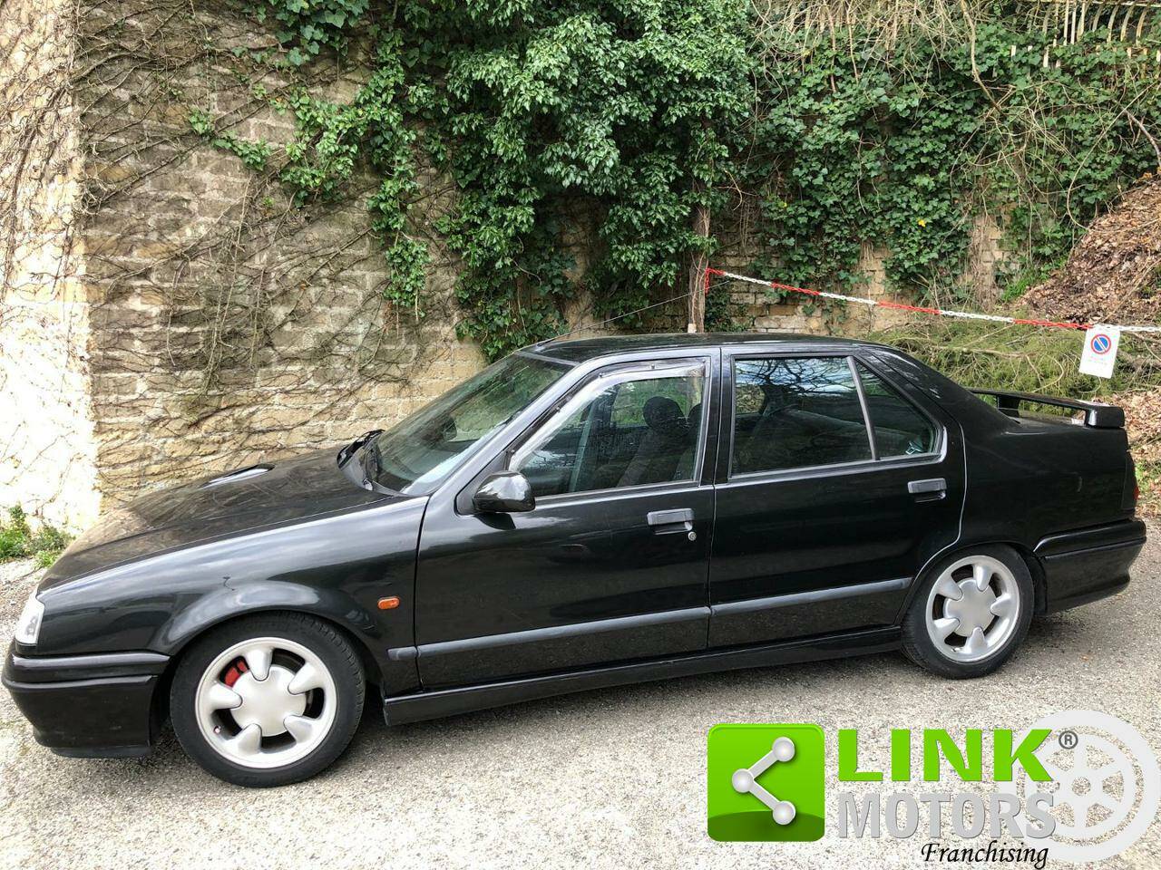 For Sale: Renault R 19 16V (1993) offered for £7,516