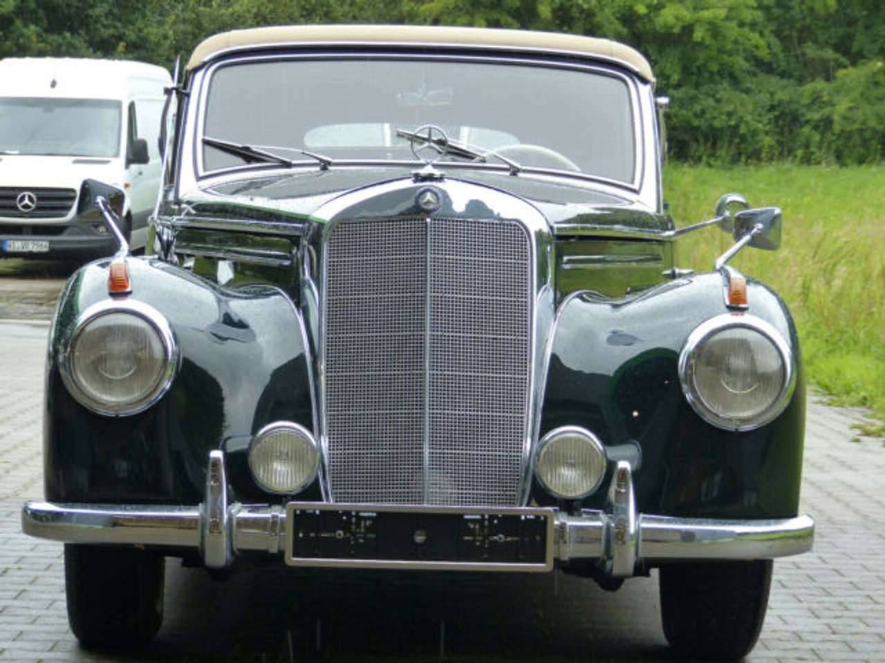 Mercedes-Benz 220 W 187 Oldtimer kaufen - Classic Trader