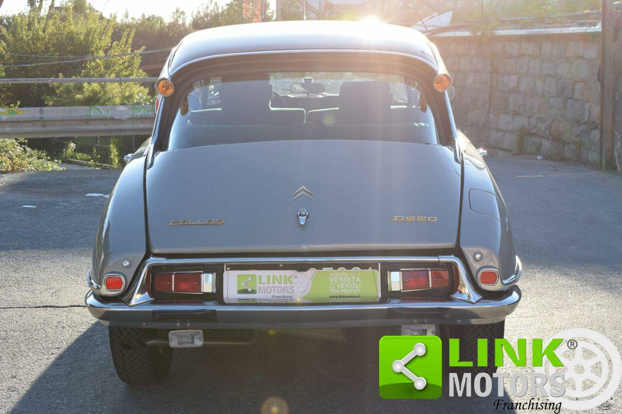 For Sale: Citroën DS 20 A (1969) offered for £48,762