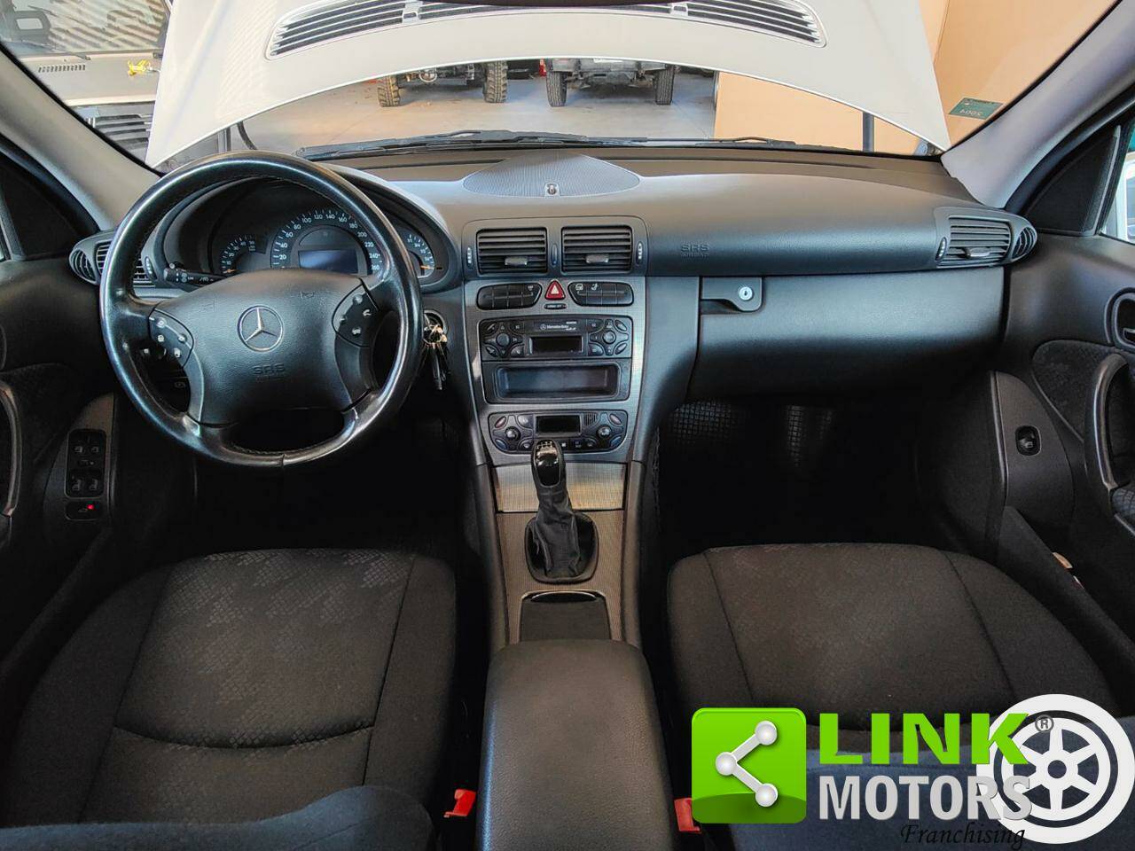 For Sale: Mercedes-Benz C 220 CDI (2000) offered for £4,951