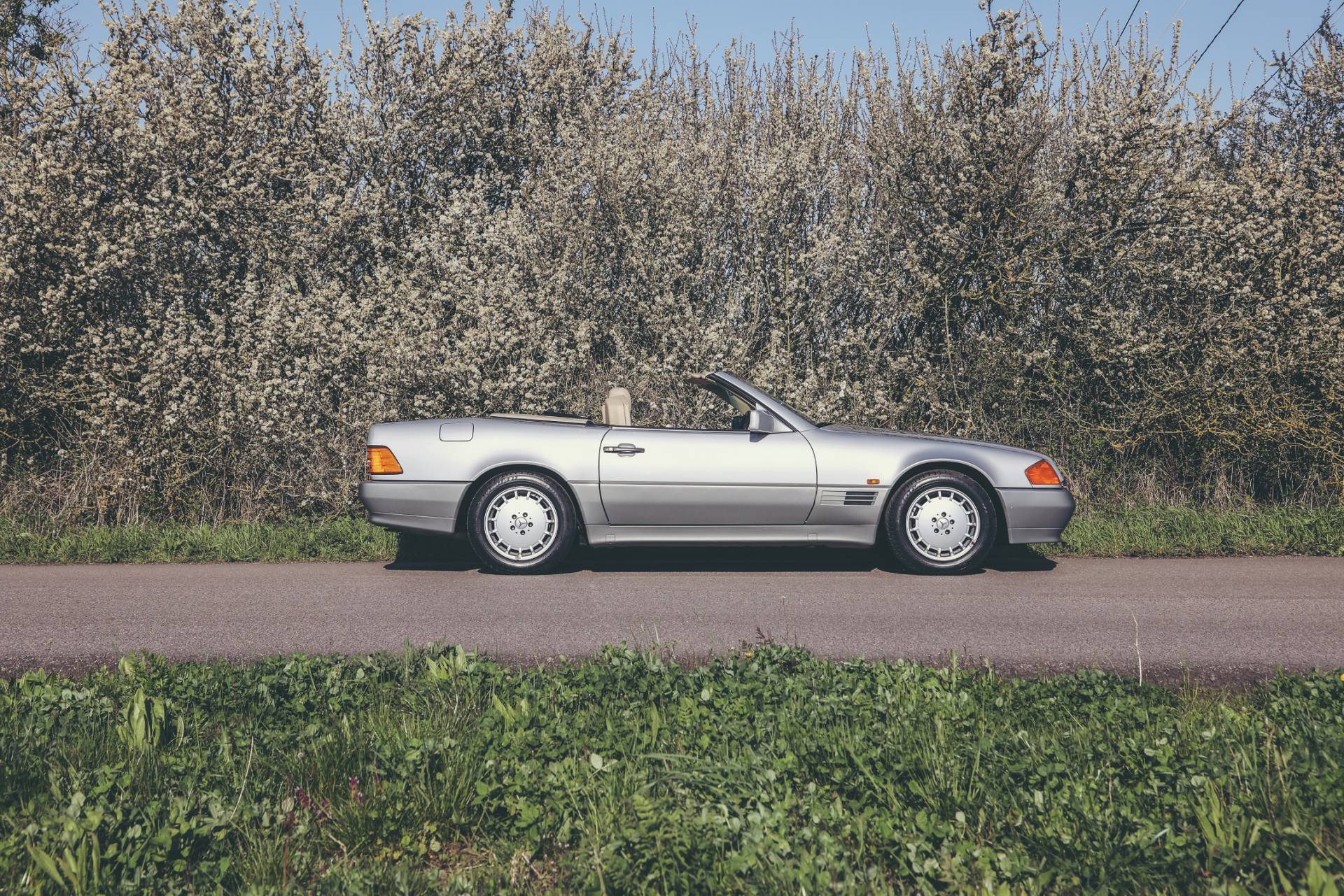 En venta: Mercedes-Benz 500 SL (1990) offered for 42.032