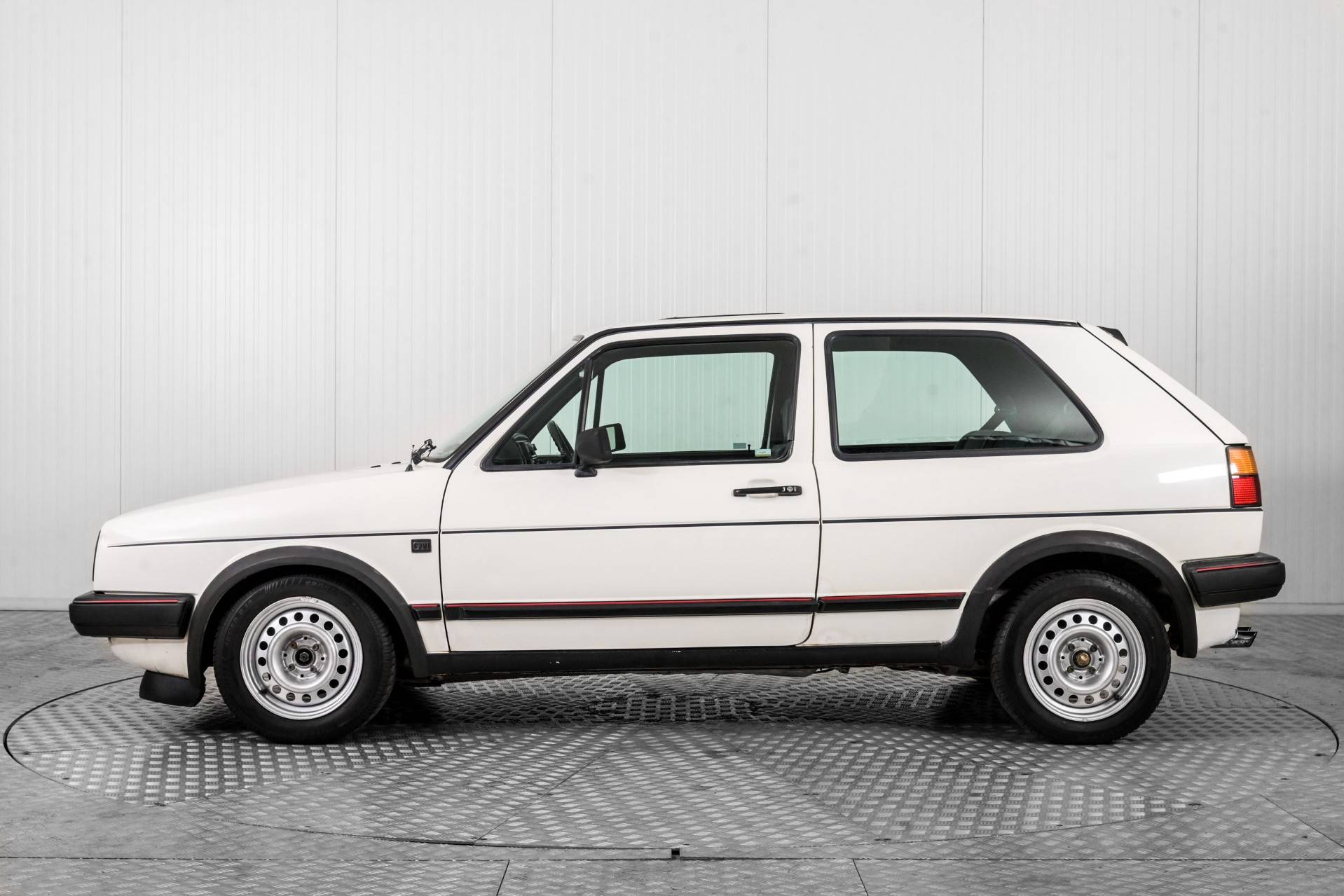 For Sale: Volkswagen Golf Mk II GTi 1.8 (1987) offered for GBP 7,838