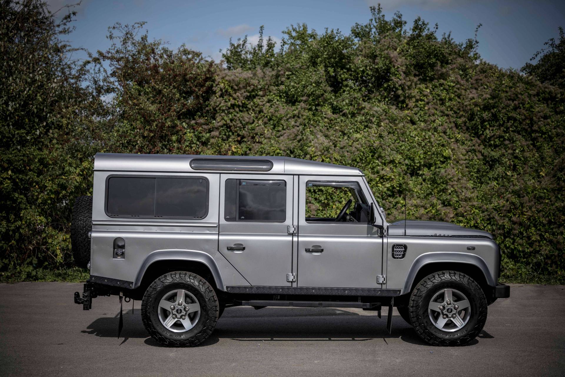 Land Rover Defender 110 (2011) in vendita a 34.640
