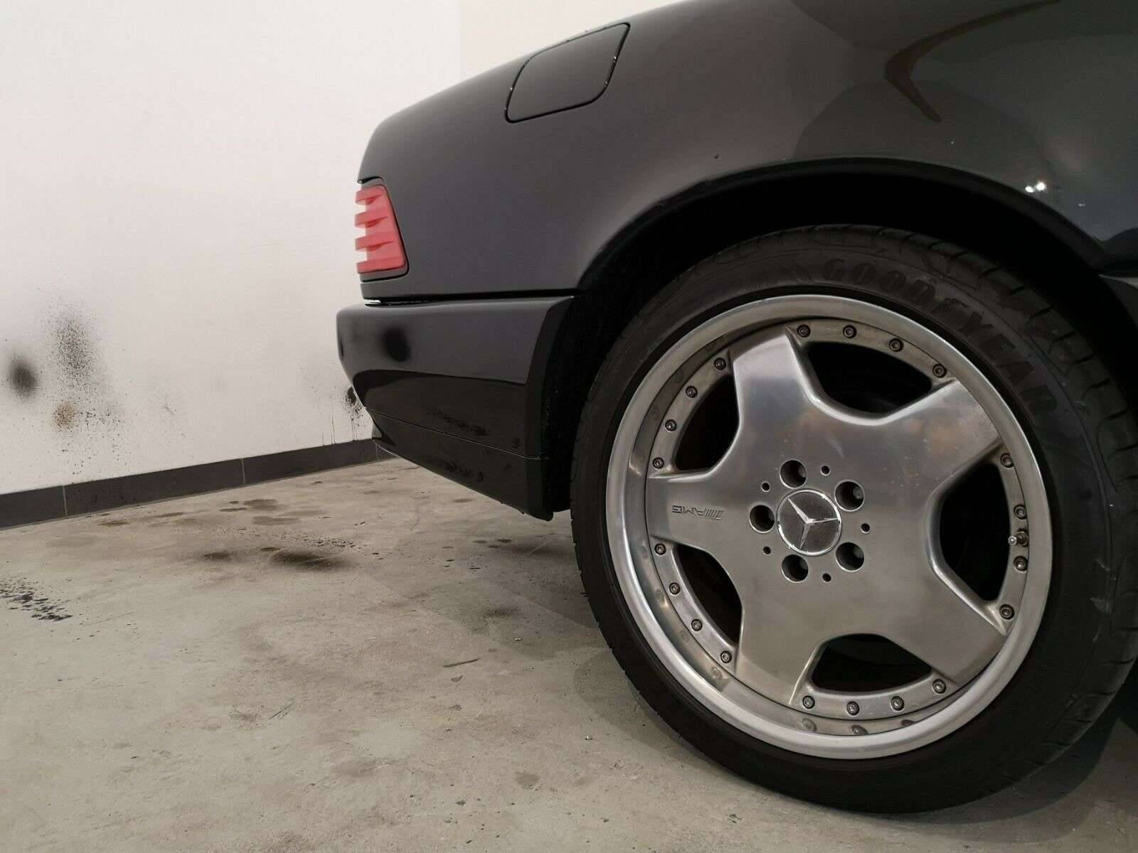 En venta: Mercedes-Benz 500 SL (1993) offered for 16.990