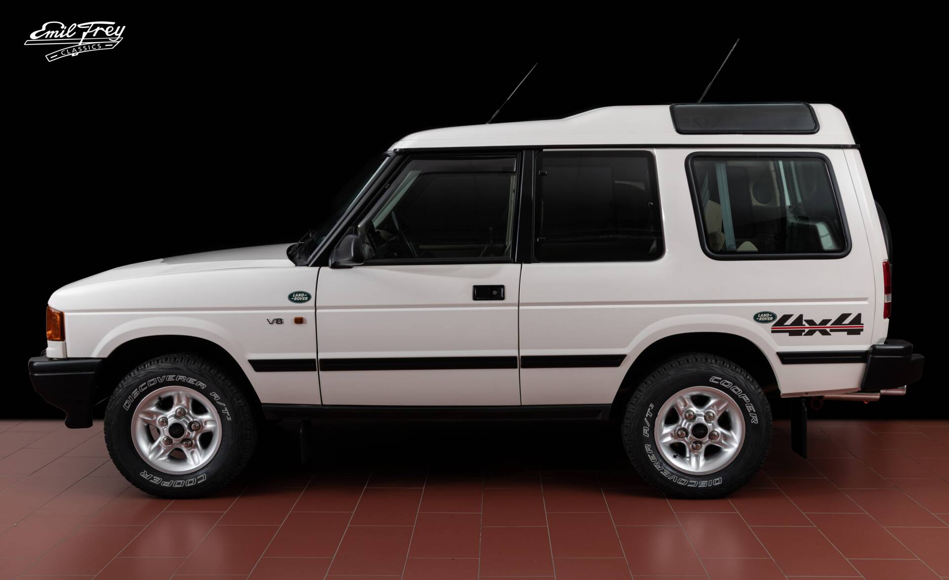 For Sale: Land Rover Discovery 3.9 V8 (1998) offered for £32,855