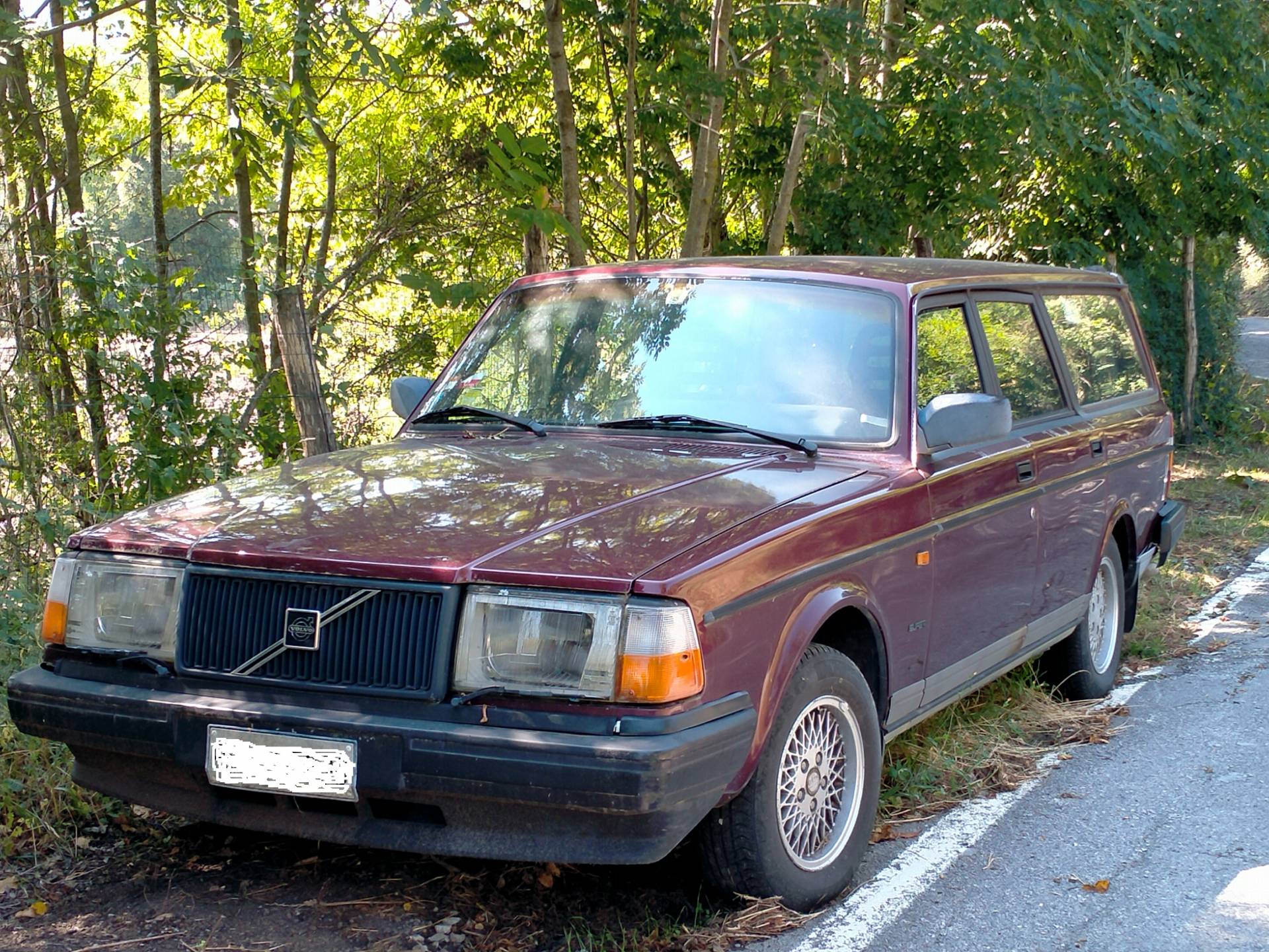 Volvo 240 Kombi Oldtimer kaufen - Classic Trader