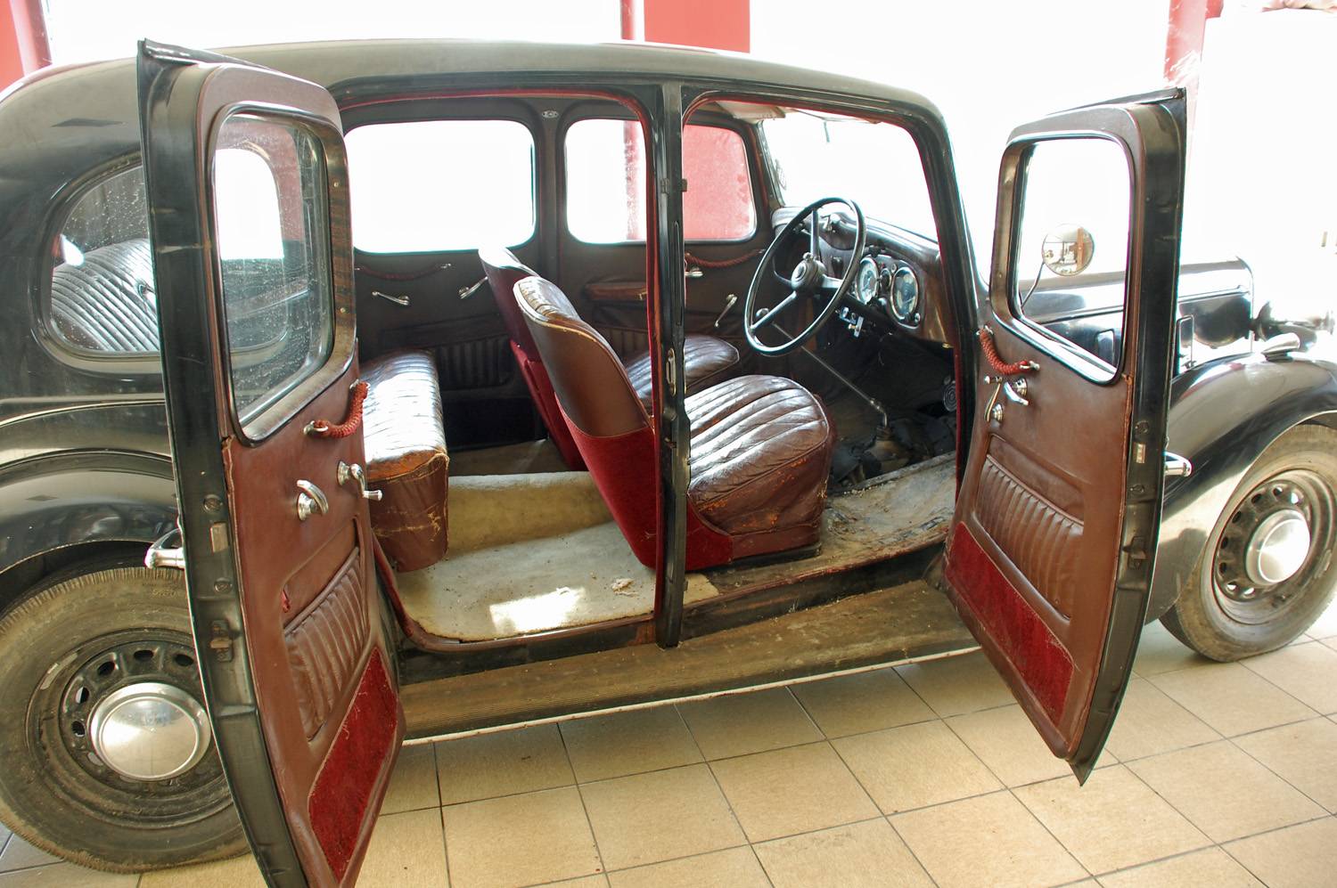 For Sale: Austin 10 Cambridge (1938) offered for £6,854