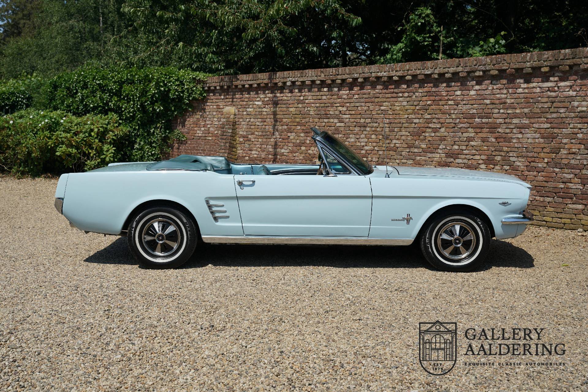 For Sale: Ford Mustang 289 (1966) offered for GBP 39,066
