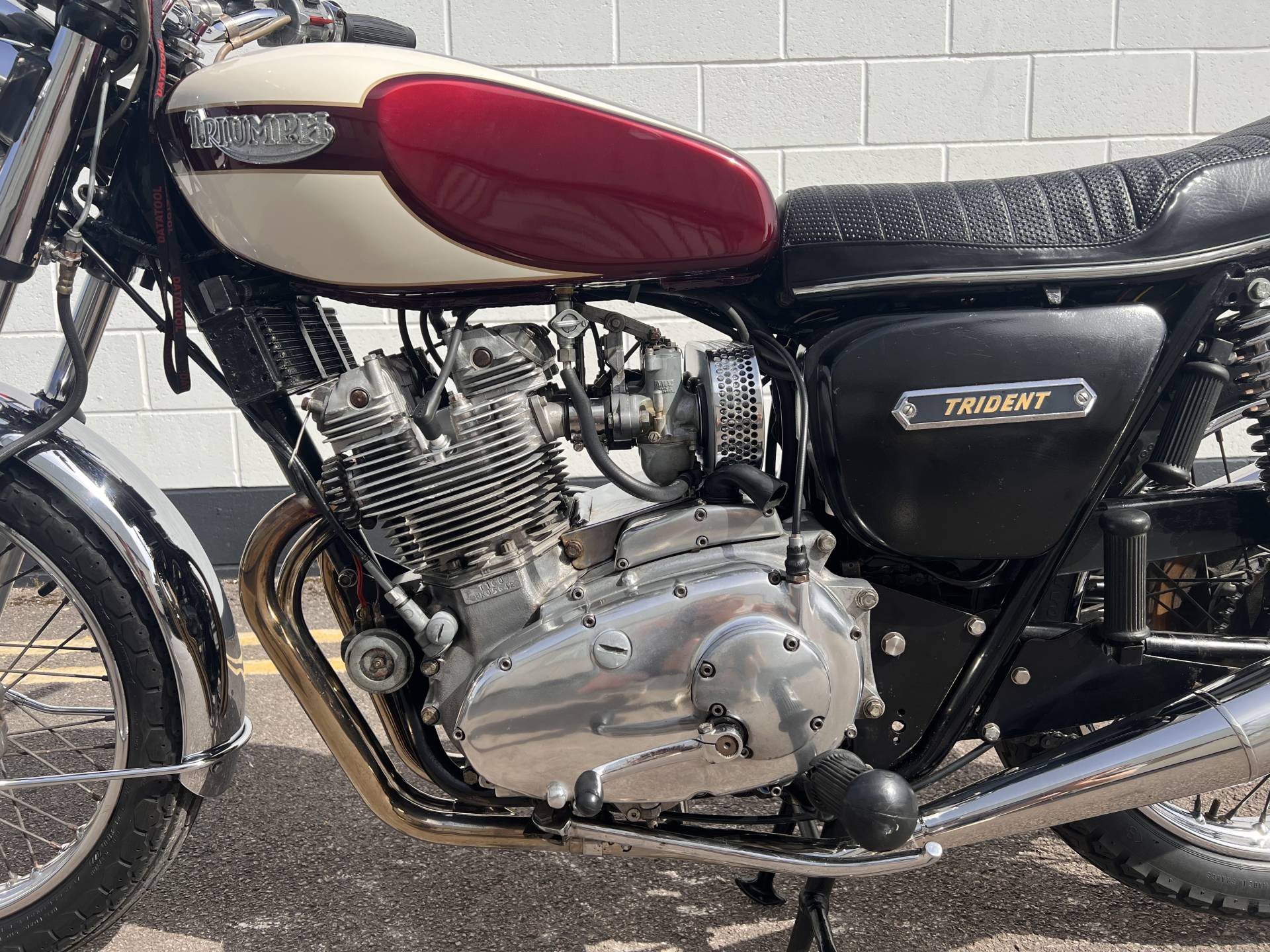 For Sale: Triumph T 160 Trident (1977) offered for $18,414
