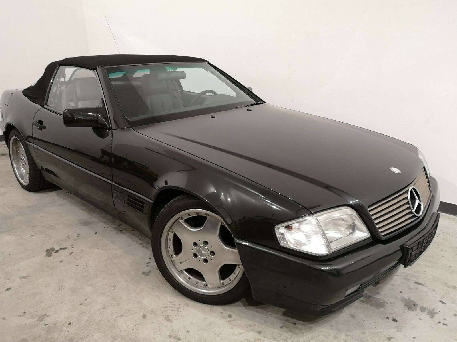 En venta: Mercedes-Benz 500 SL (1993) offered for 16.990