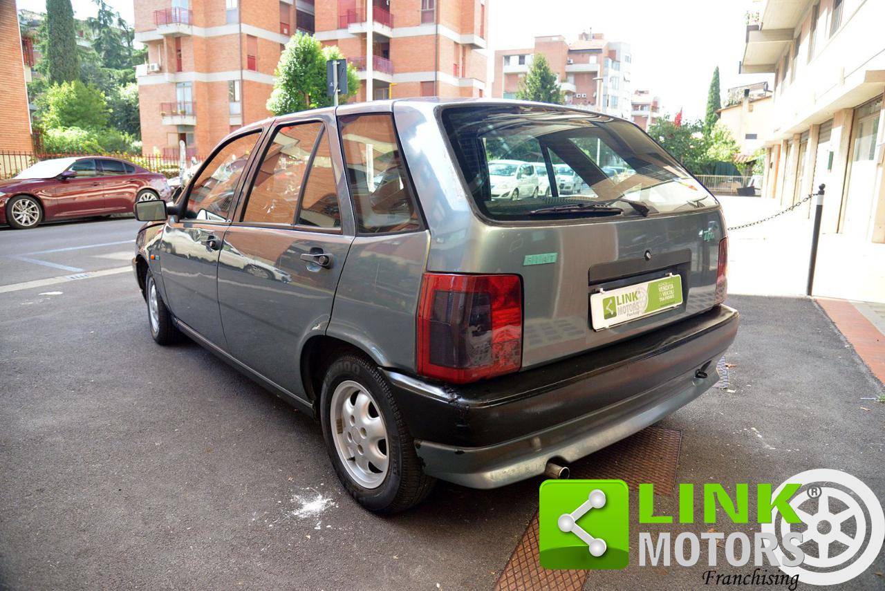 For Sale: FIAT Tipo (1990) offered for GBP 2,155