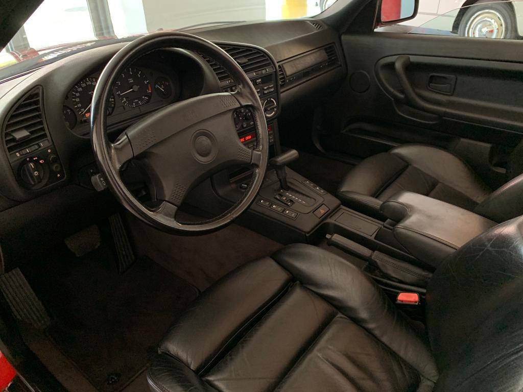 For Sale: BMW 325i (1993) offered for £12,873