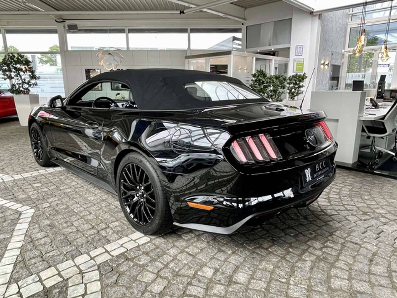 For Sale: Ford Mustang 2.3 Ecoboost (2017) offered for GBP 34,021