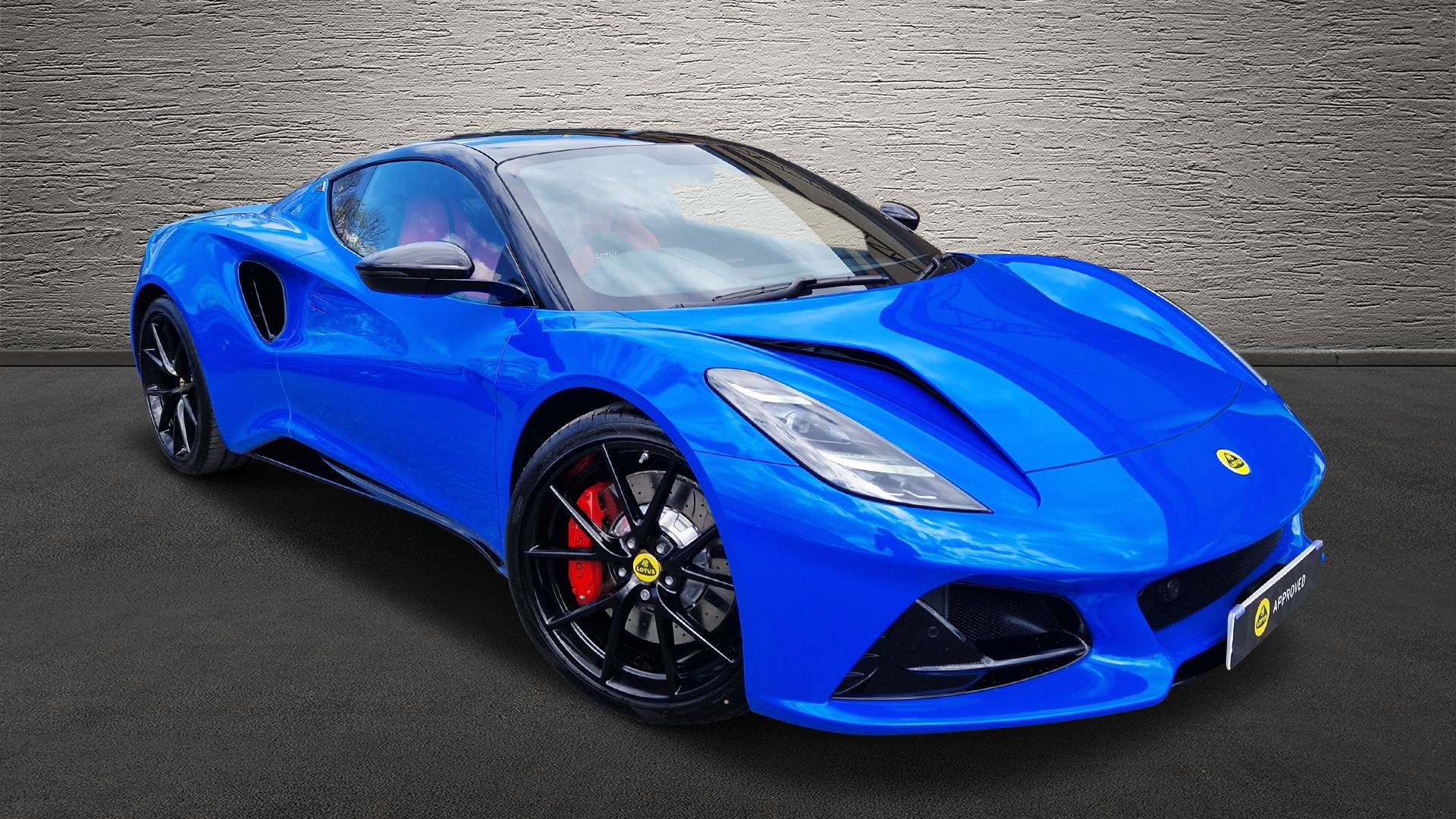 En venta: Lotus Emira "First Edition" (2023) offered for 101.846