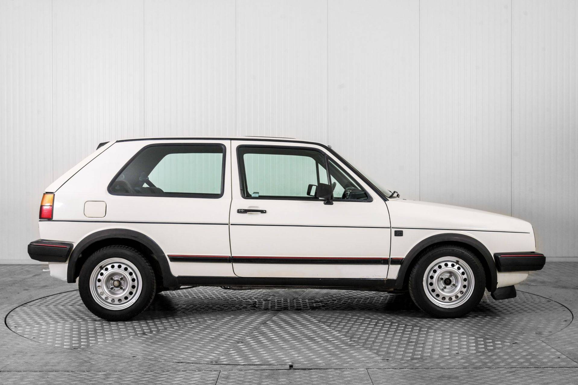 For Sale: Volkswagen Golf Mk II GTi 1.8 (1987) offered for GBP 7,838