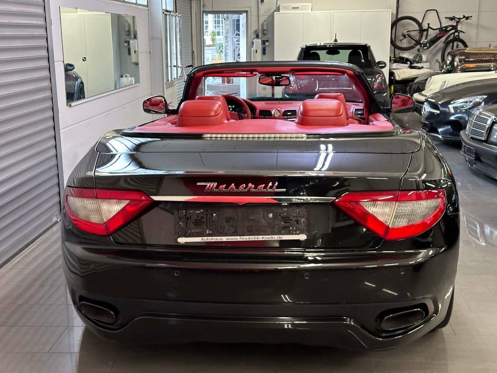 En venta: Maserati GranCabrio Sport (2012) offered for 47.900