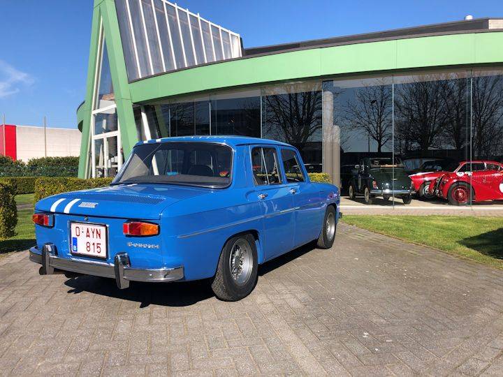 Renault R 8 classique de collection à acheter