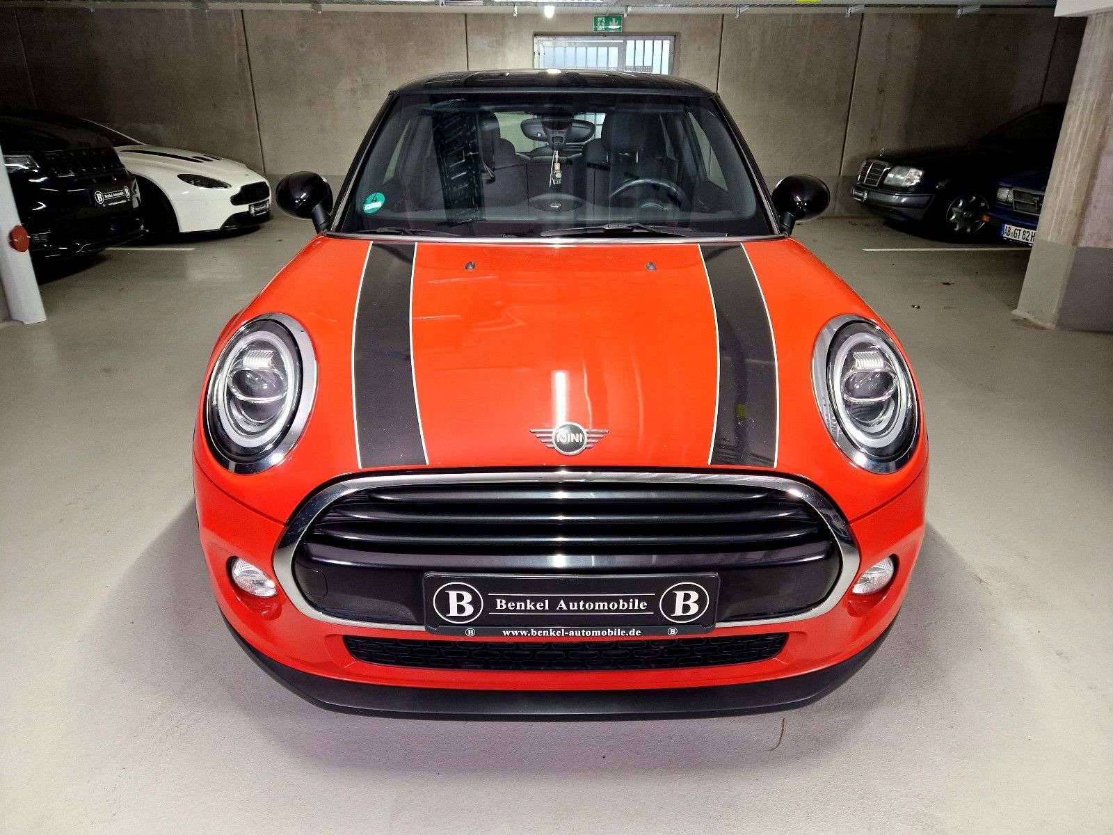 En venta: Mini Cooper (2018) offered for 16.950