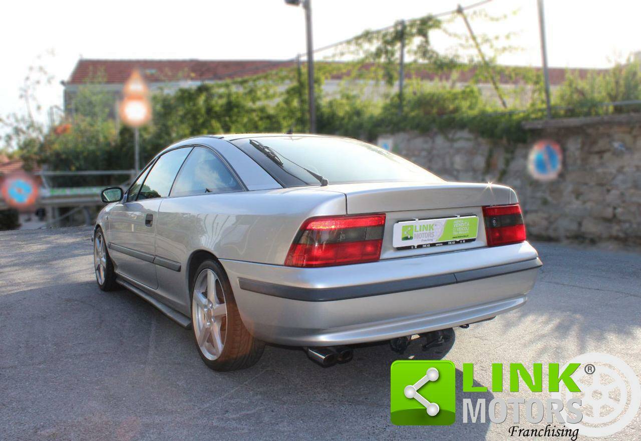 Opel Calibra 2,0 (1990) en vente pour 8 800