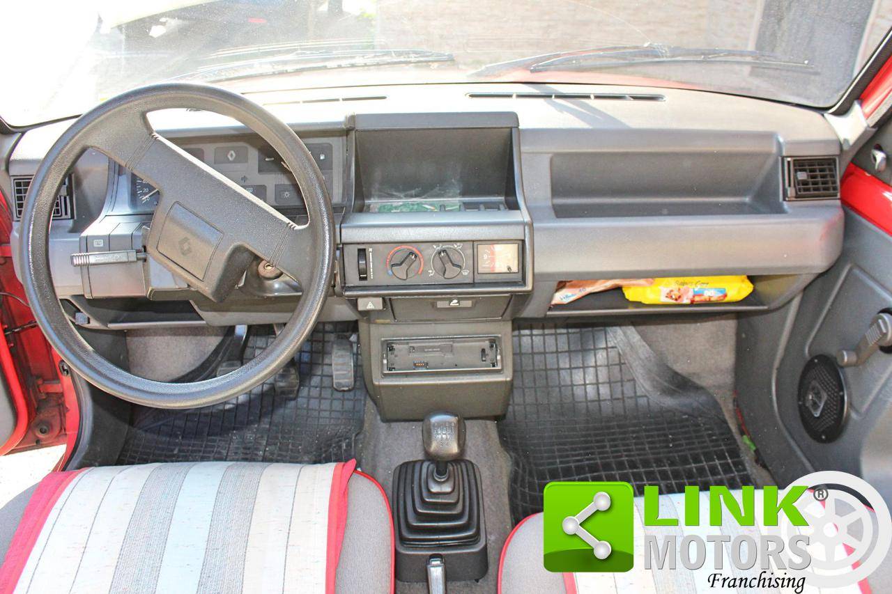 En venta: Renault R 5 (1987) offered for 4950