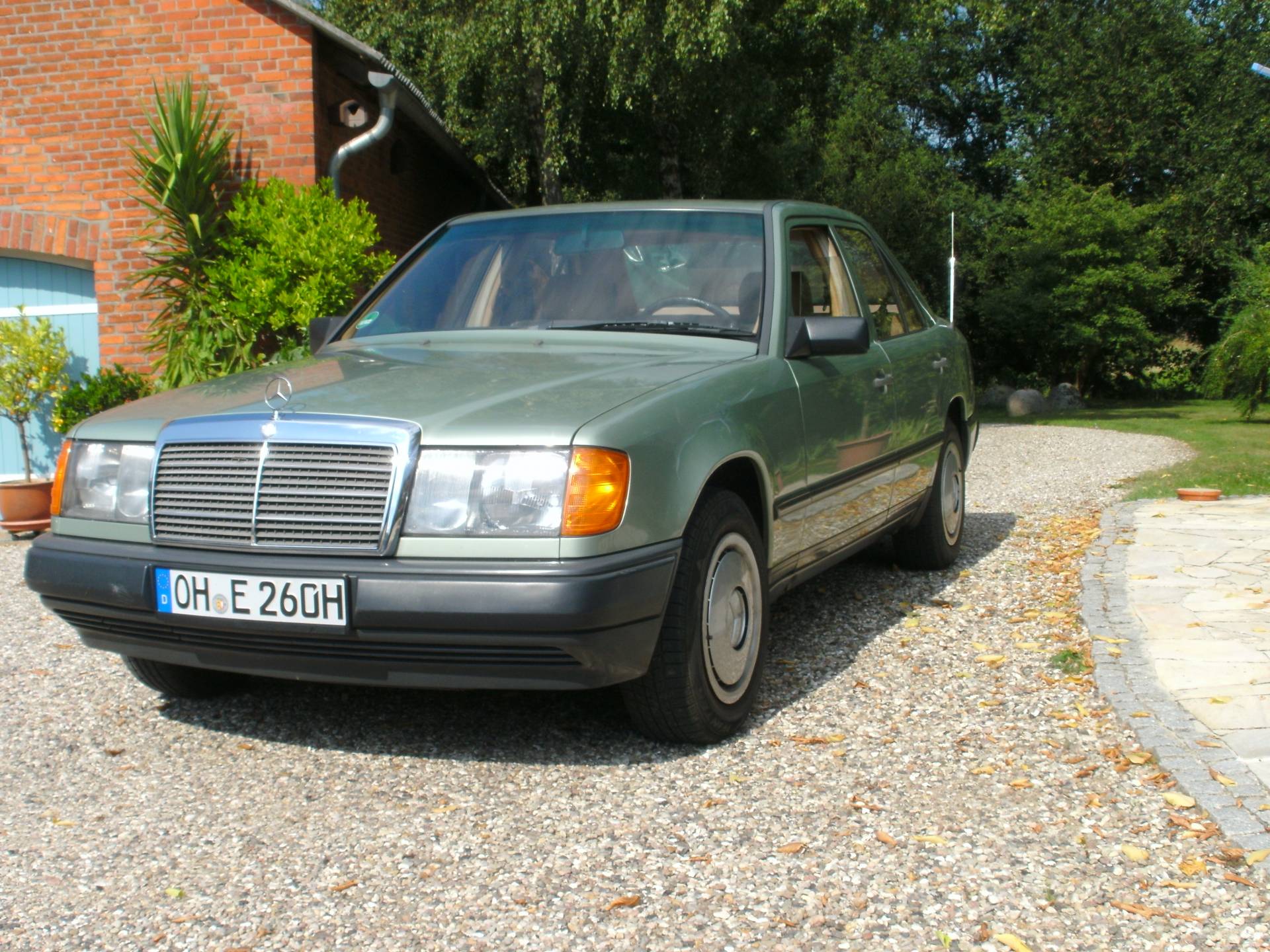 Mercedes-Benz 260 E (1987) für CHF 8'099 kaufen