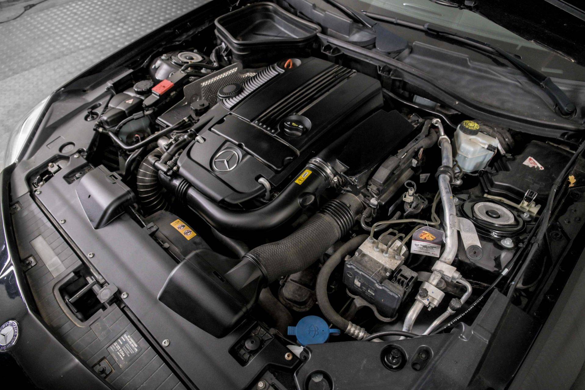 For Sale: Mercedes-Benz SLK 200 (2012) offered for GBP 19,876