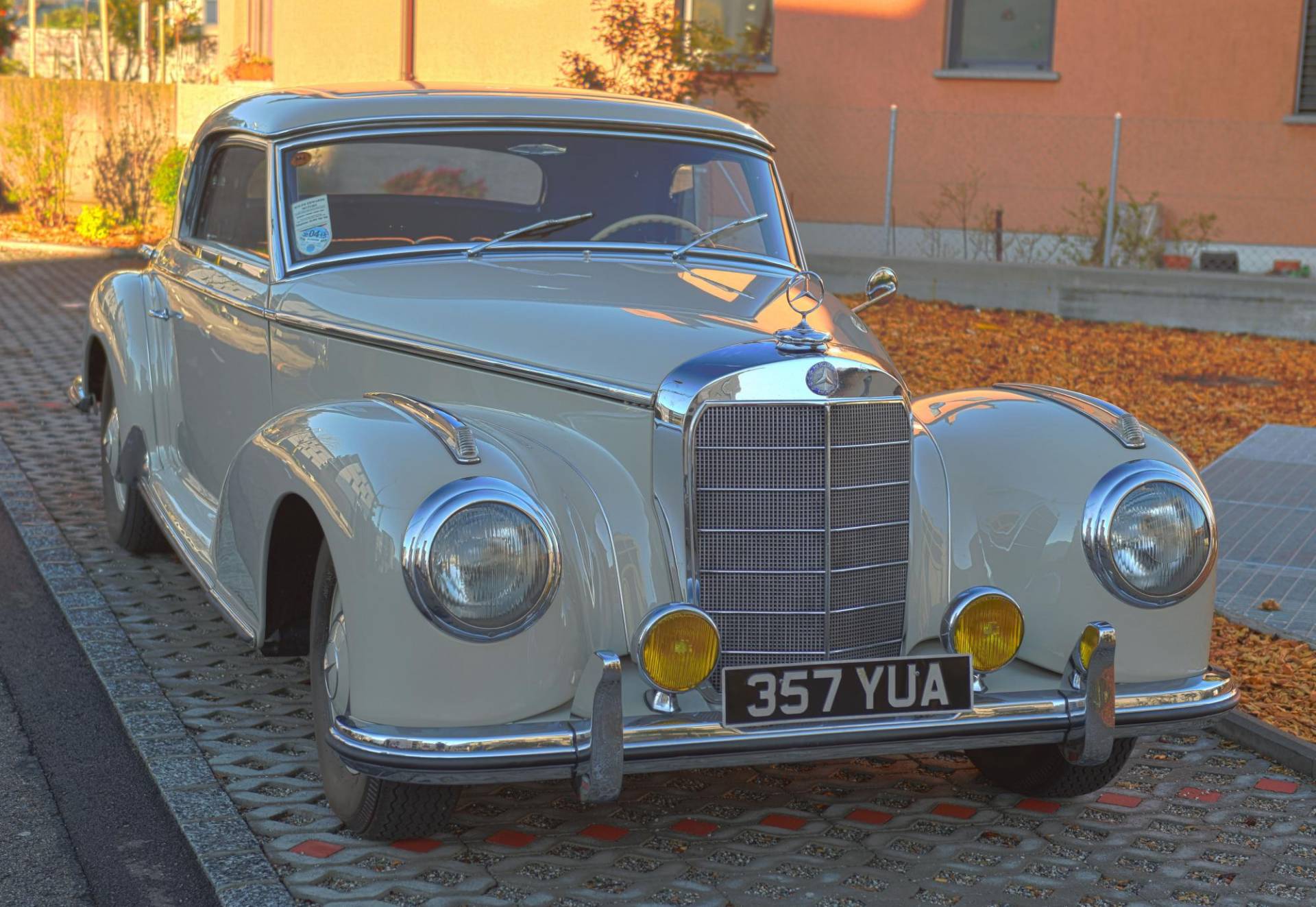 Mercedes-Benz 300 W 188 I Oldtimer kaufen - Classic Trader