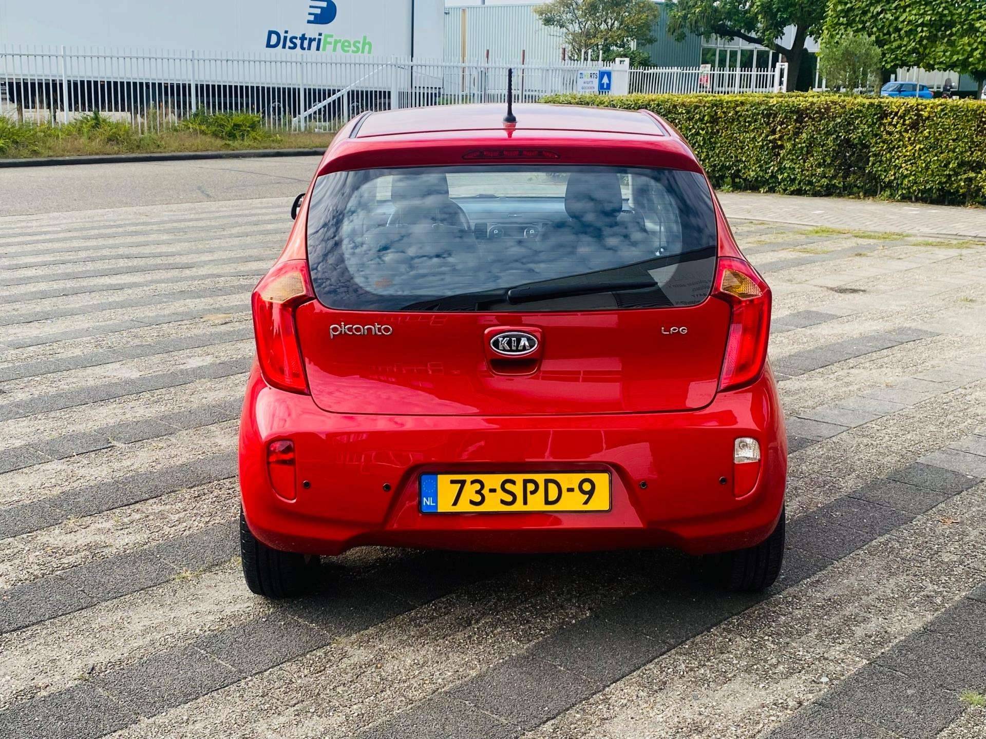 For Sale: Kia Picanto 1.2 CVVT (2011) offered for €5,250