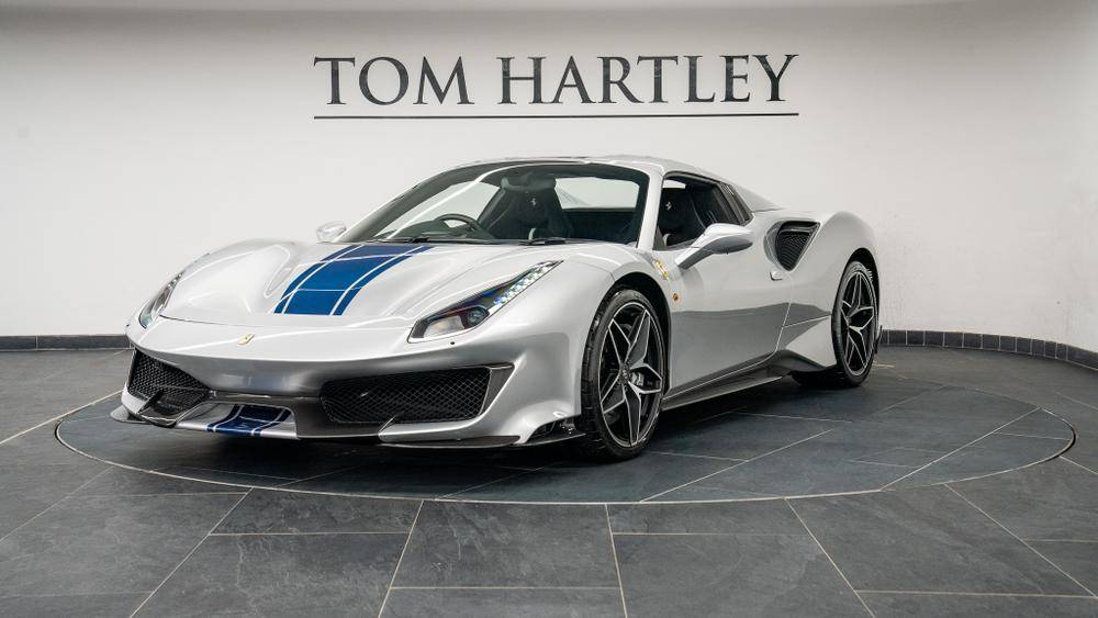 Ferrari 488 Pista Spider (2019) in vendita a 558.498