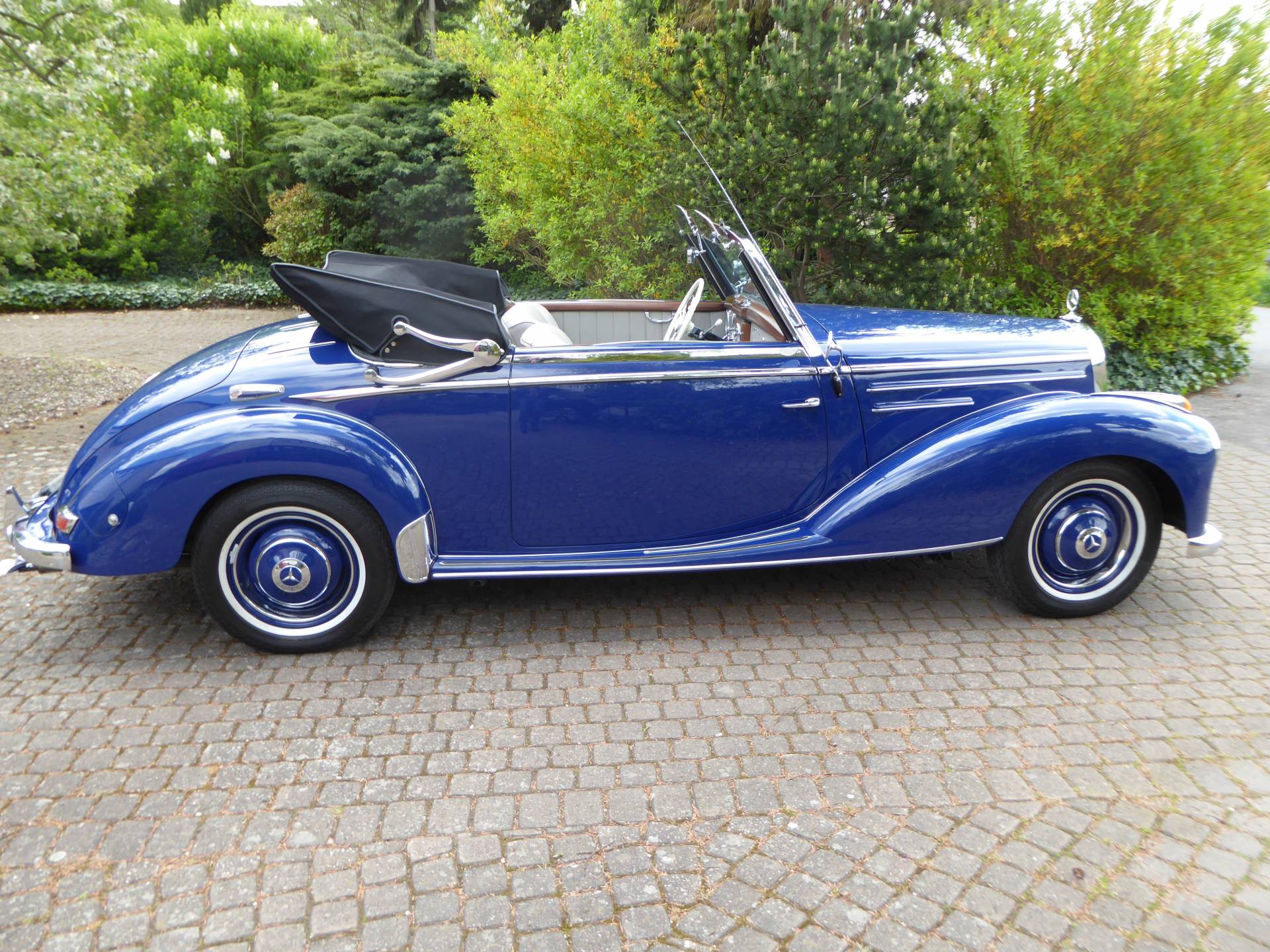 Mercedes-Benz 220 W 187 Oldtimer kaufen - Classic Trader