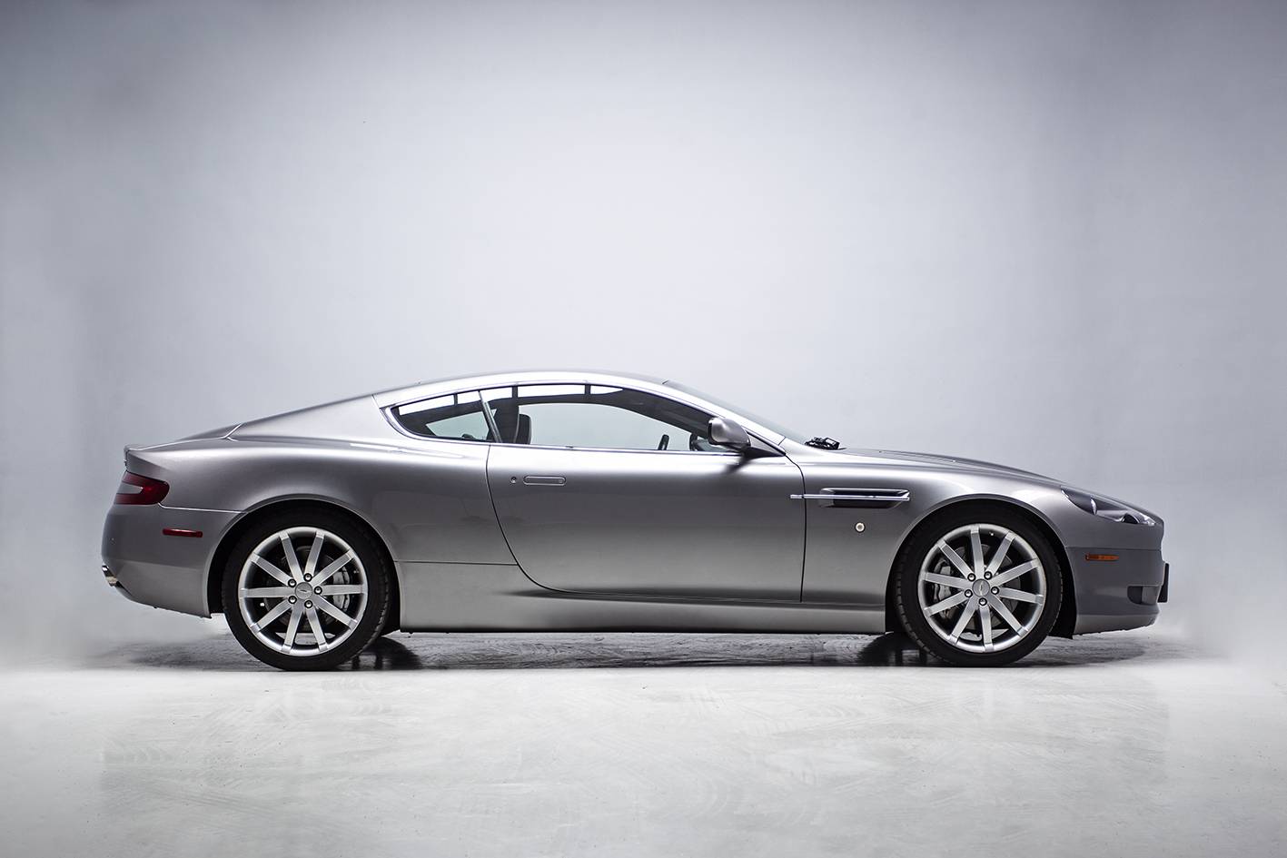 Aston Martin DB 9 classique de collection à acheter