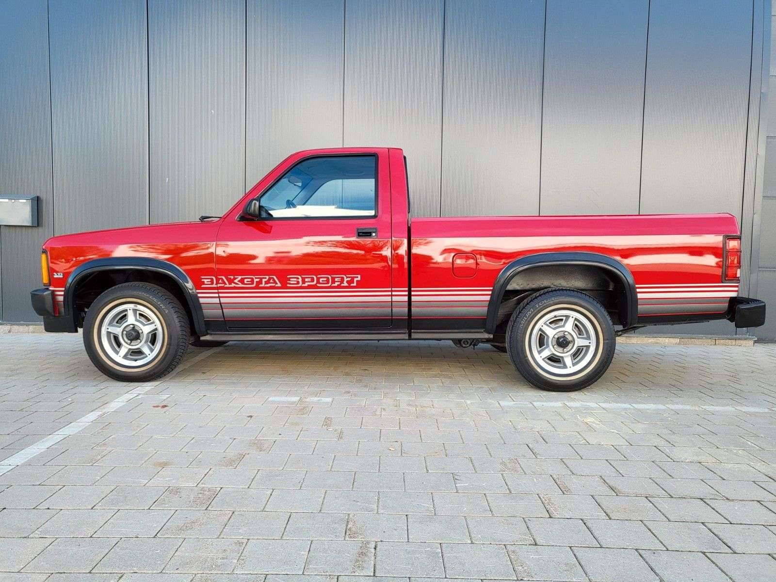 For Sale: Dodge Dakota Sport (1988) offered for GBP 13,933
