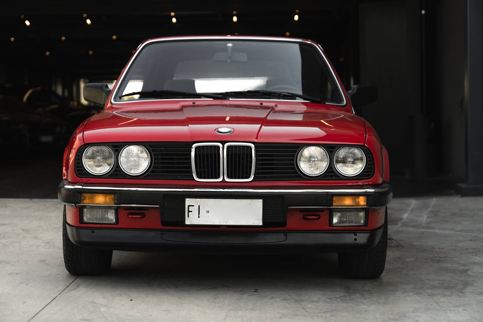 For Sale: BMW 320i (1987) offered for £22,596