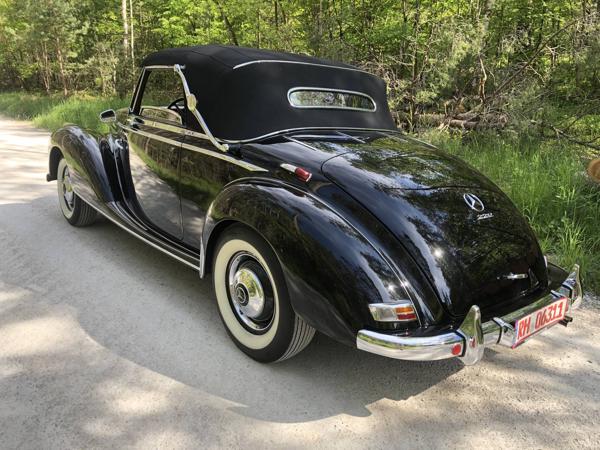 Mercedes-Benz 220 W 187 Oldtimer kaufen - Classic Trader
