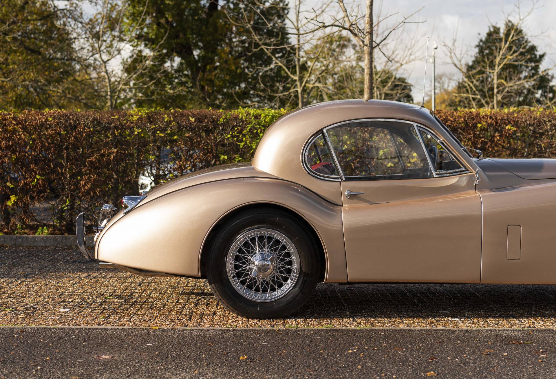 For Sale: Jaguar XK 120 FHC (1952) offered for GBP 129,950