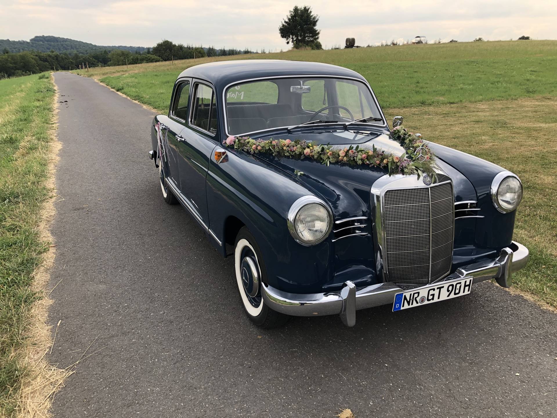 For Sale: Mercedes-Benz 180 a (1959) offered for GBP 22,082