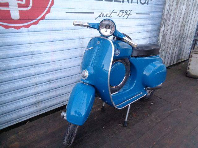 En venta: Piaggio Vespa 50 SS (1967) offered for 6599
