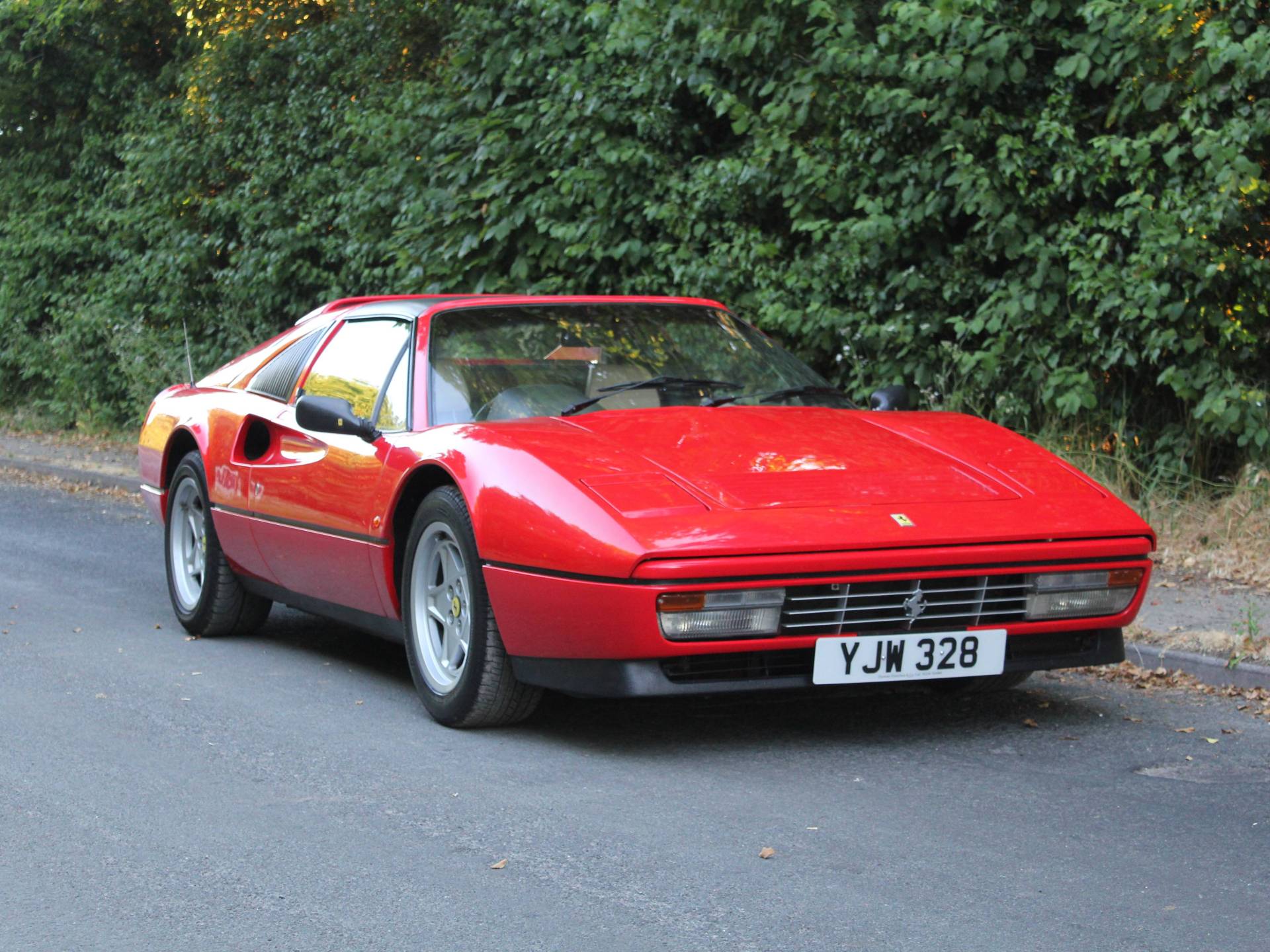 Ferrari 328 GTS (1987) en vente pour 91 706