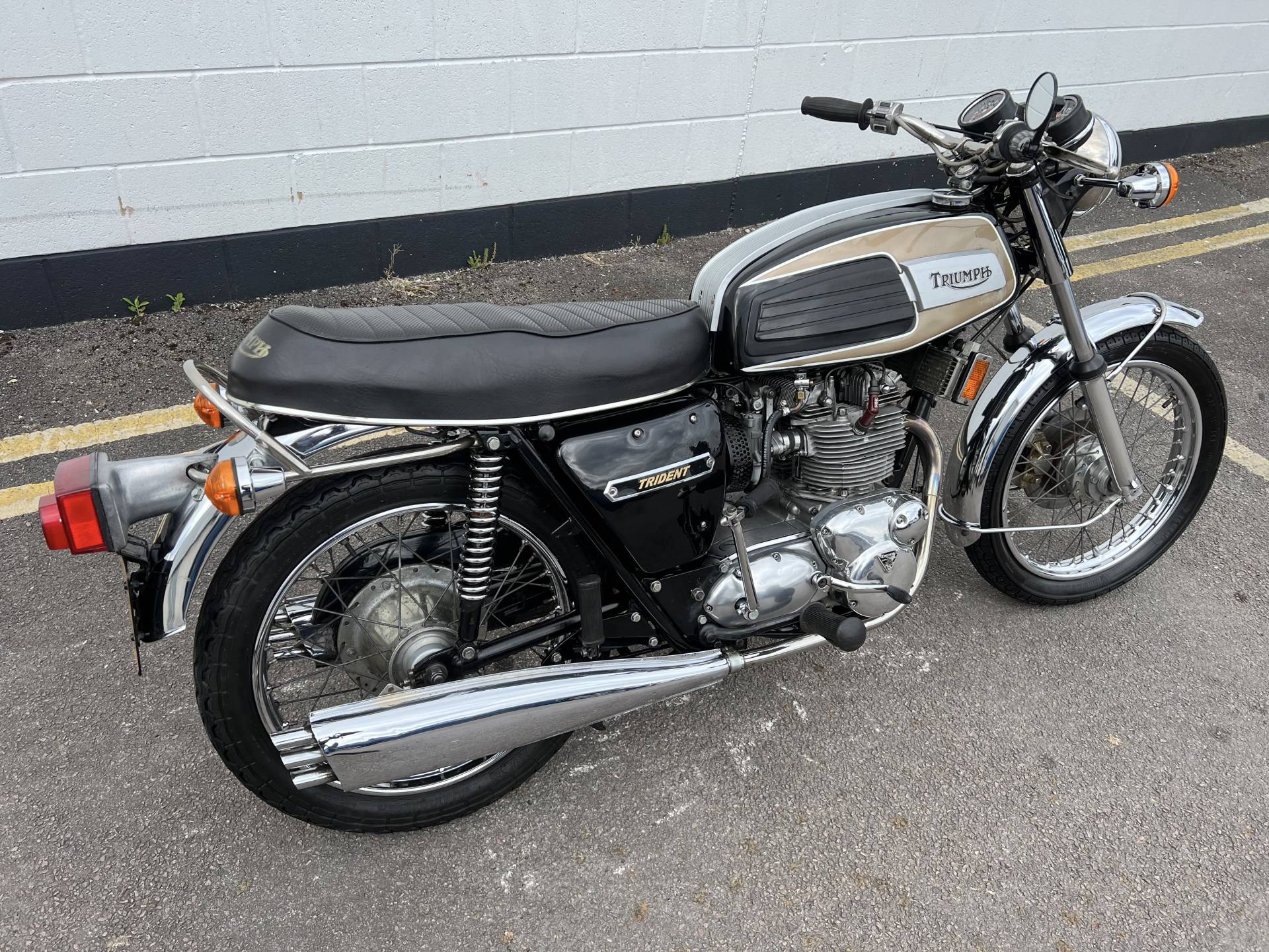 Zu Verkaufen: Triumph T 150 V Trident (1974) angeboten für 8.458