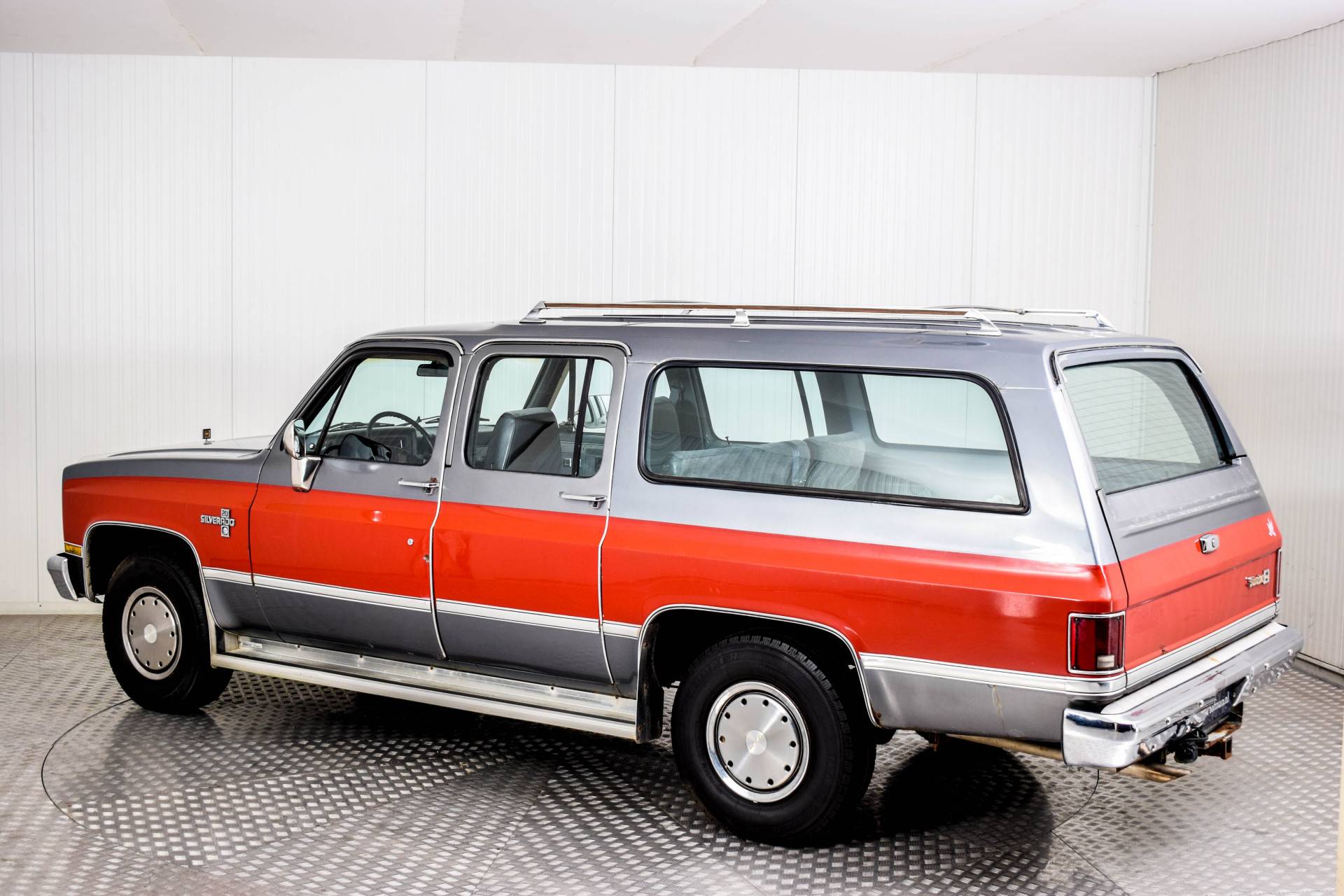 Chevrolet Suburban Oldtimer kopen - Classic Trader