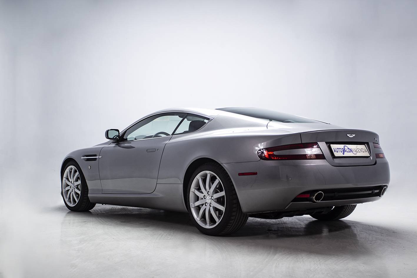 Aston Martin DB 9 classique de collection à acheter