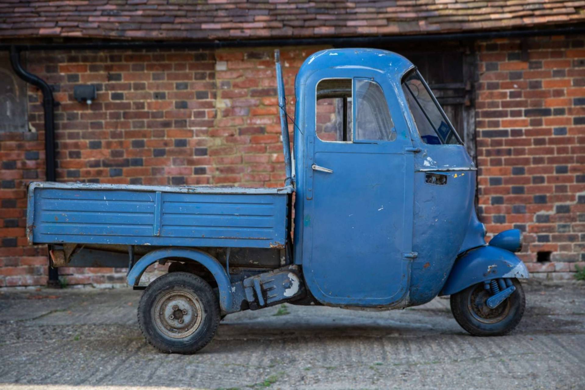For Sale: Piaggio Vespa APE C (1963) offered for Price on request