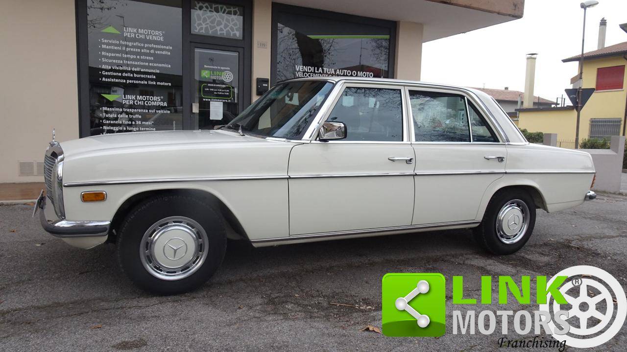 For Sale: Mercedes-Benz 200 D (1975) offered for GBP 11,811