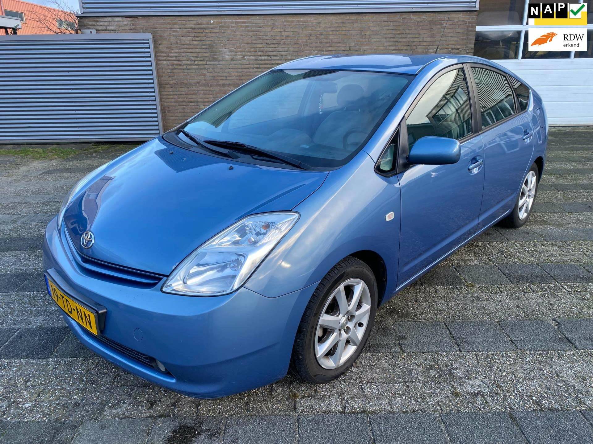 For Sale: Toyota Prius (2005) offered for £3,135