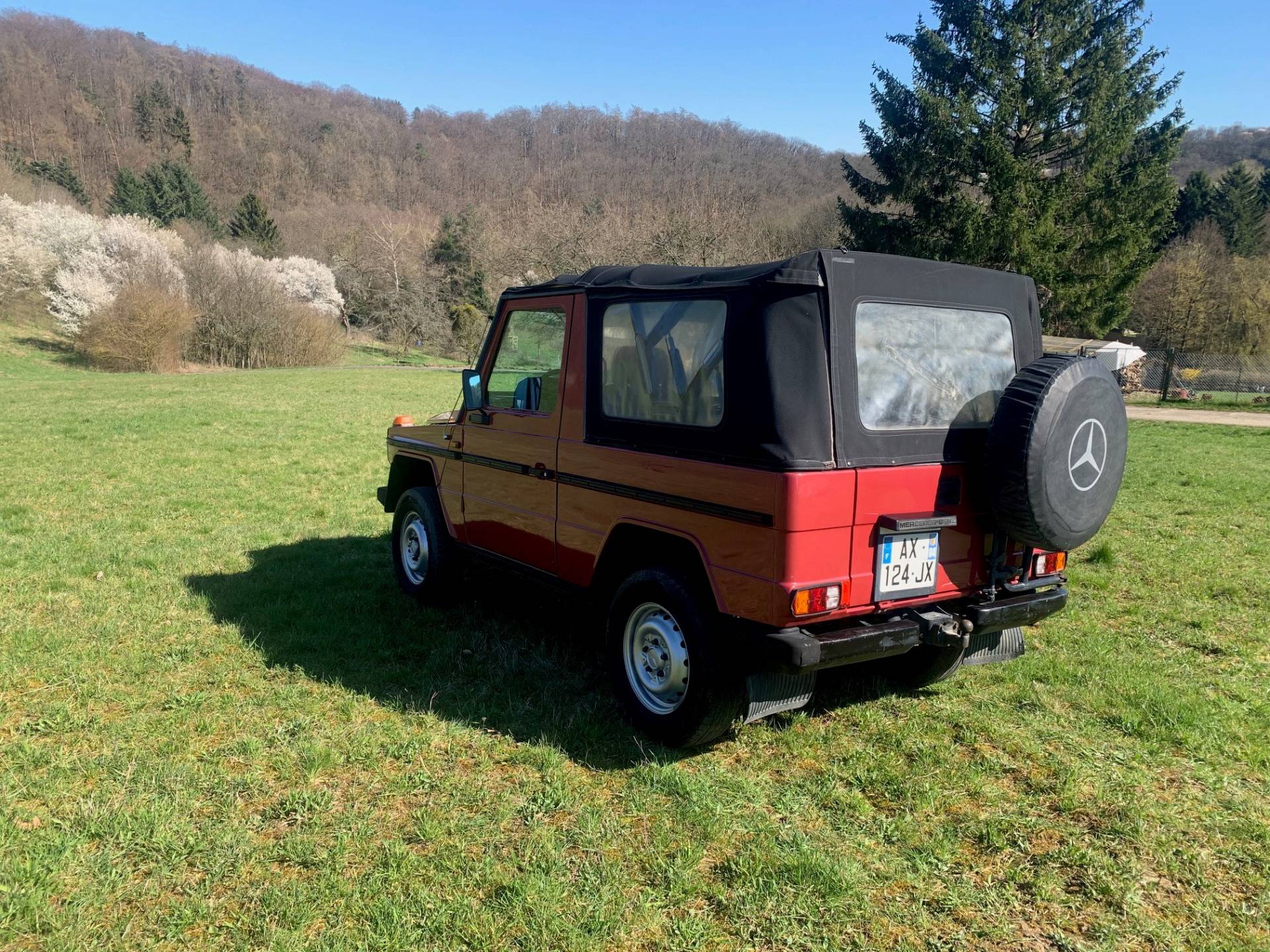 For Sale: Mercedes-Benz 230 GE (1986) offered for AUD 46,540
