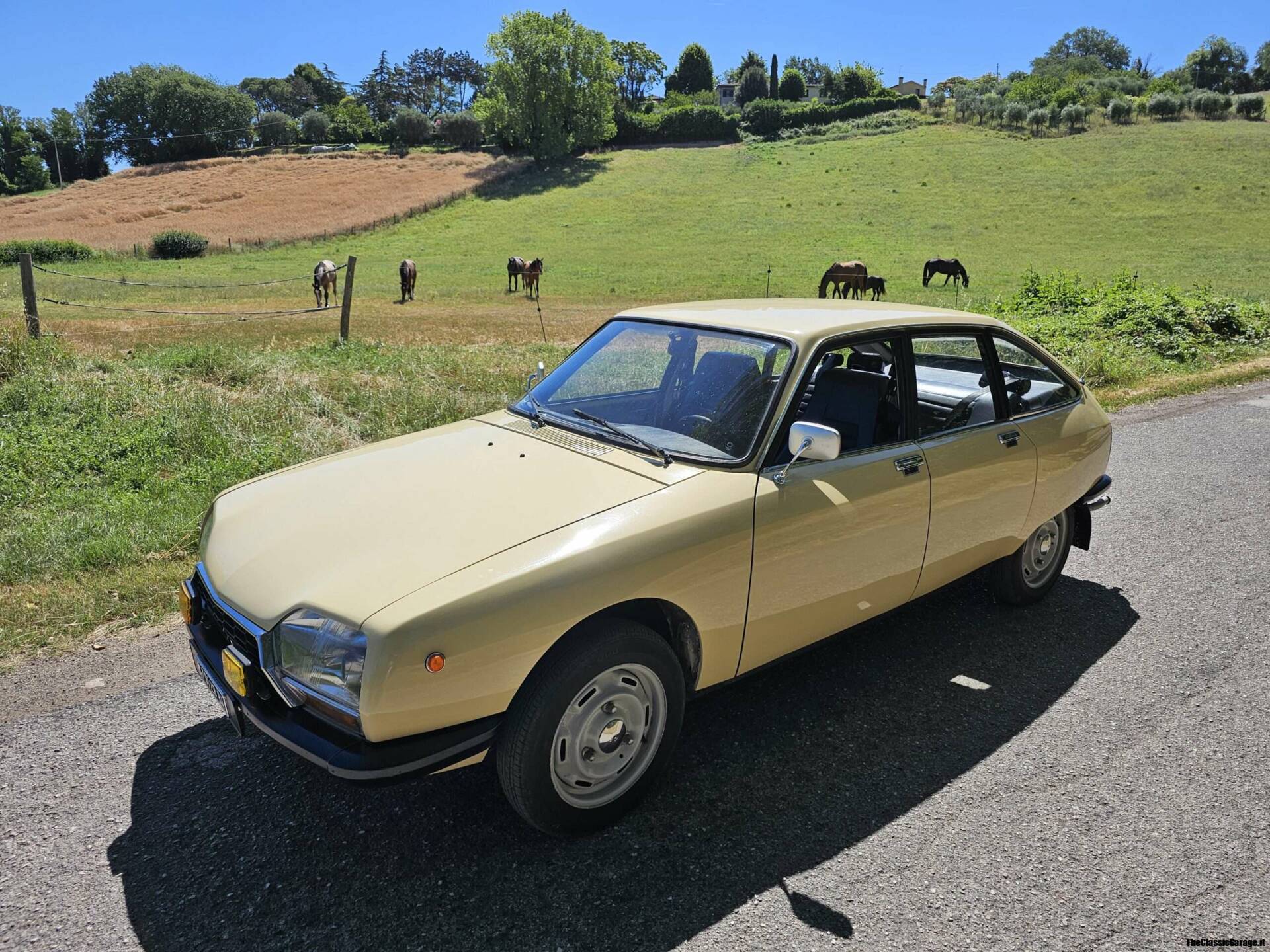 For Sale: Citroën GS (1977) offered for £8,252